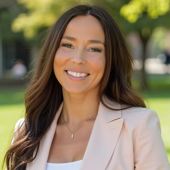 Lauren Fisher | Curbell Plastics